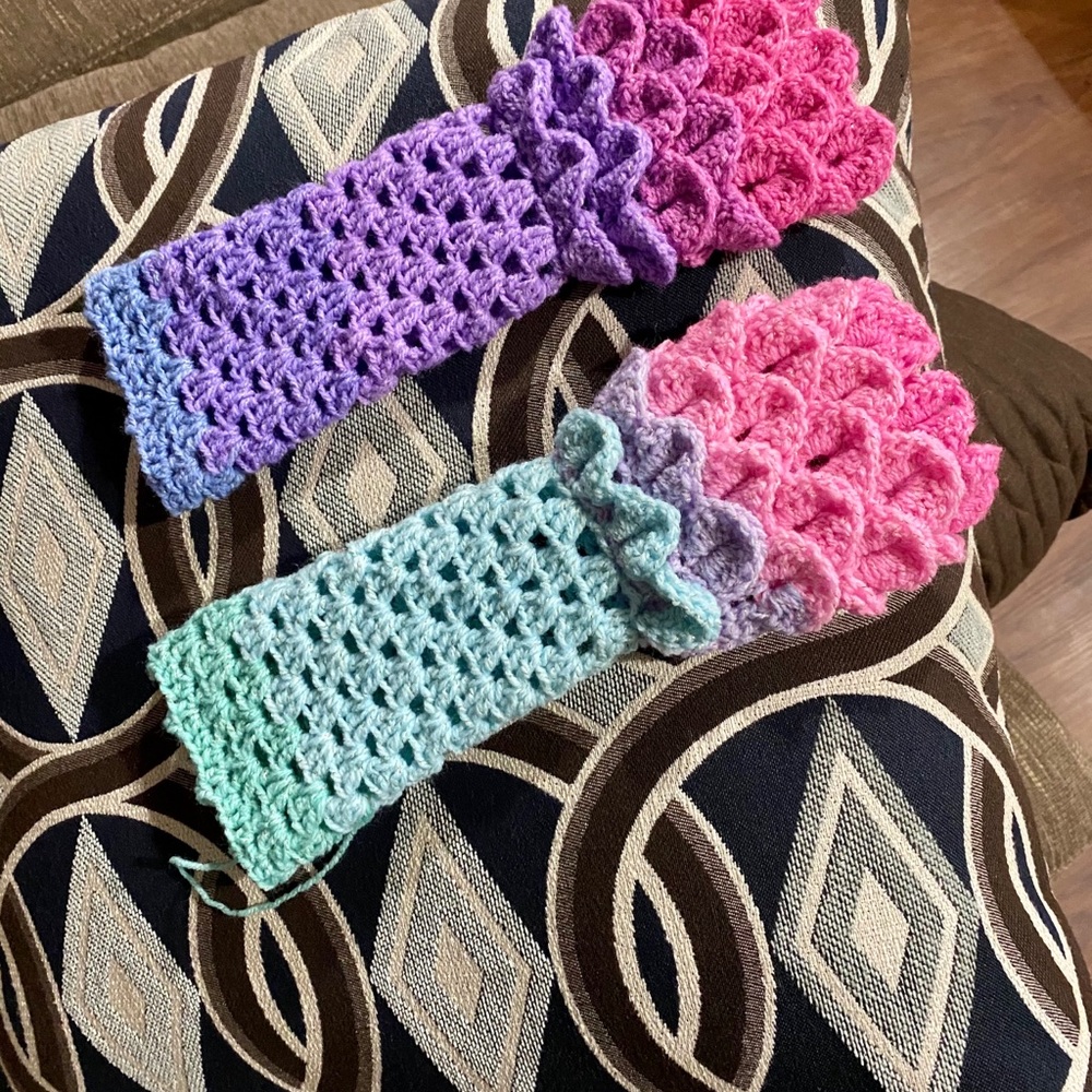 Mermaid Crochet Fingerless Gloves - Gem